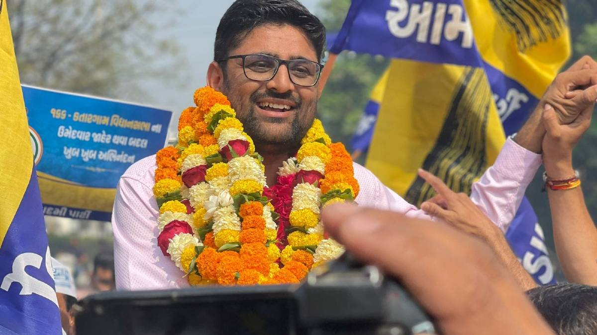 Gopal Italia: ગોપાલ ઇટાલિયાની કોન્સ્ટેબલથી લઇને વિસાવદરના ધારાસભ્ય ...