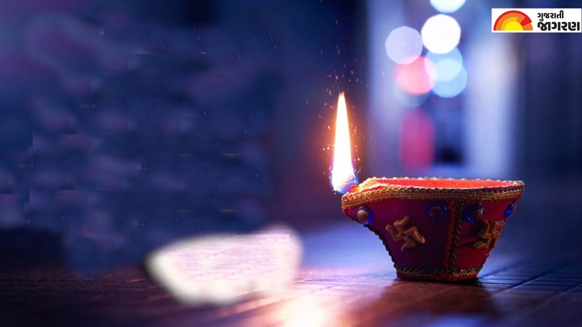 Puja Deepak Rules: ઘરે દીવો પ્રગટાવો છો? આ નિયમોનું પાલન કરો અને મેળવો ...