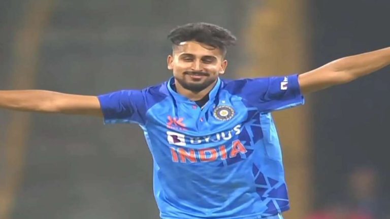 Umran Malik: સ્પિડ કિંગ ઉમરાન મલિકે 155ની સ્પીડથી બોલ ફેંક્યો ...