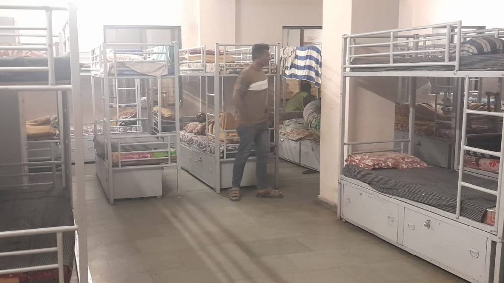 Surat Police: સુરત પોલીસનો માનવીય અભિગમ, એનજીઓ સાથે મળીને ઘર વિહોણા ...