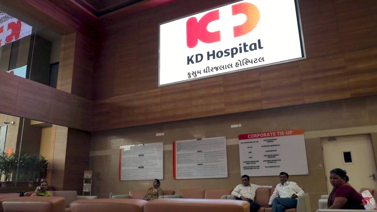 મુખ્યમંત્રી ભૂપેન્દ્ર પટેલના પુત્રને બ્રેઈન સ્ટ્રોક આવતા કેડી ...