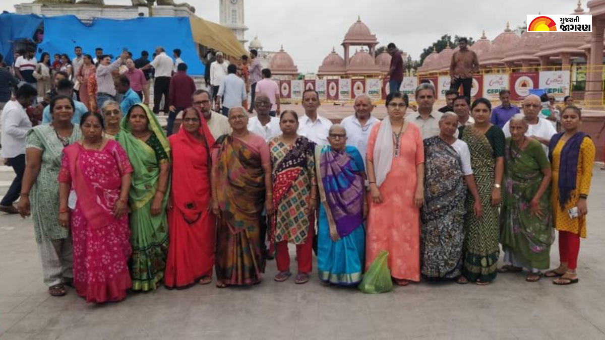 ભક્તિ સેવાશ્રમ-વૃધ્ધાશ્રમના બા-દાદાઓનો યાત્રા પ્રવાસ યોજાયો ...