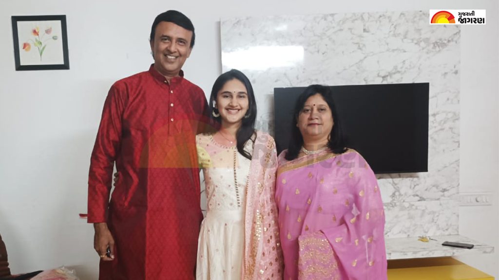 જાગરણ Interview: ગઢડાની ધીમહિ આ રીતે પહેલી ટ્રાયમાં પહોંચી KBCની હોટસીટ ...