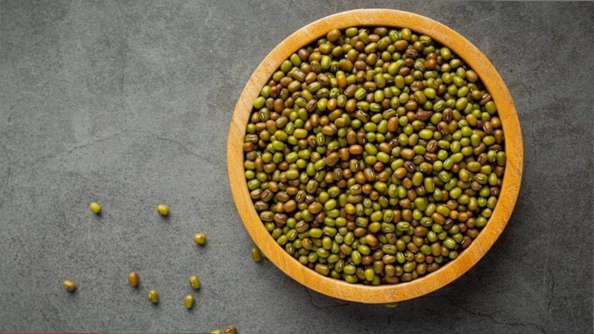 Moong Dal Benefits: પાચનક્રિયા સુધારવાની સાથે કોલેસ્ટ્રોલને પણ ...