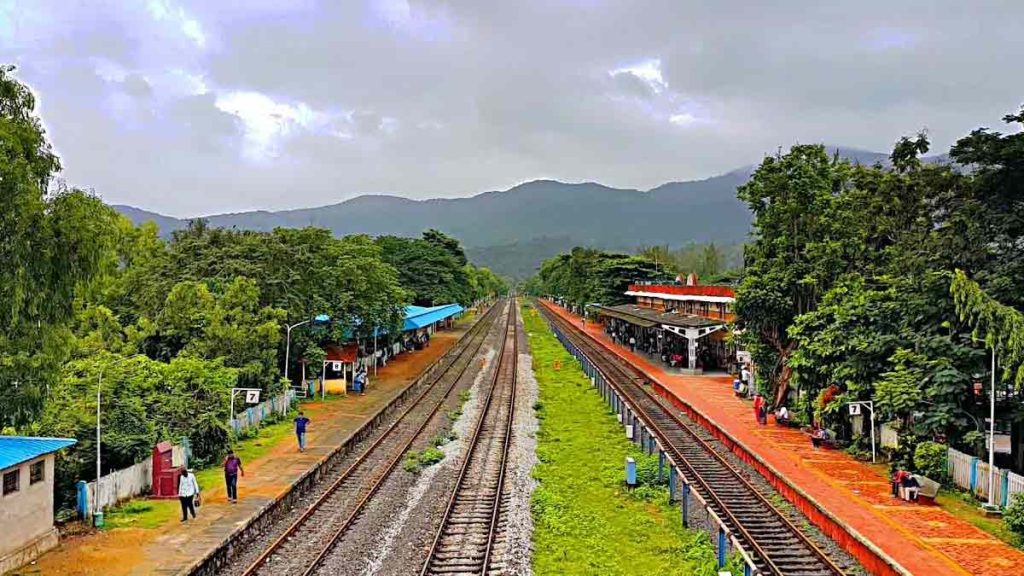 આ છે ભારતના સૌથી સુંદર રેલવે સ્ટેશન, જ્યાંથી પરત ફરવાનું મન પણ નહીં થાય ...