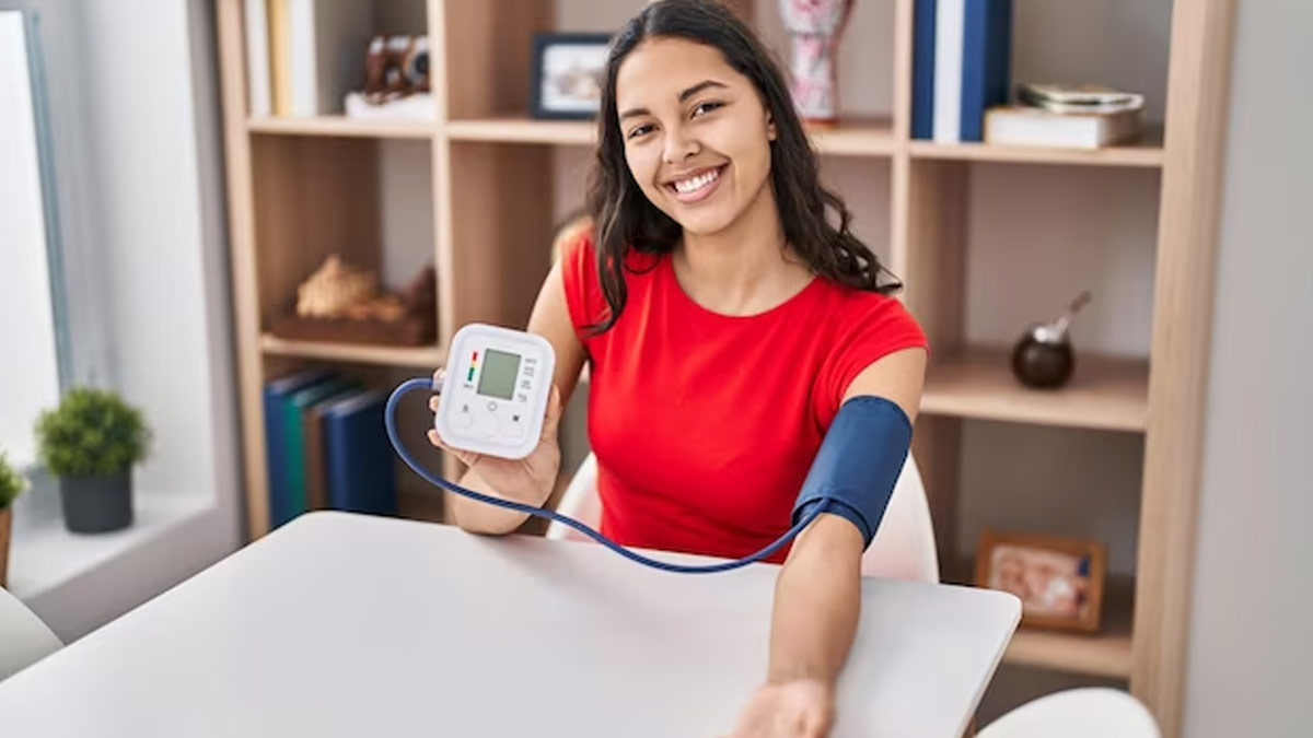 Dark Circles: ડાર્ક સર્કલ ઘટાડવા માટે, રોશની ચોપરા દ્વારા સૂચવવામાં ...