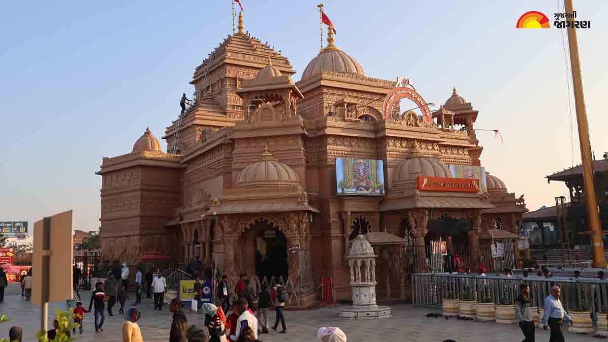 Hanuman Mandir in Gujarat: સાળંગપુરના શ્રી કષ્ટભંજન દેવ જઈ રહ્યા છો, તો ...
