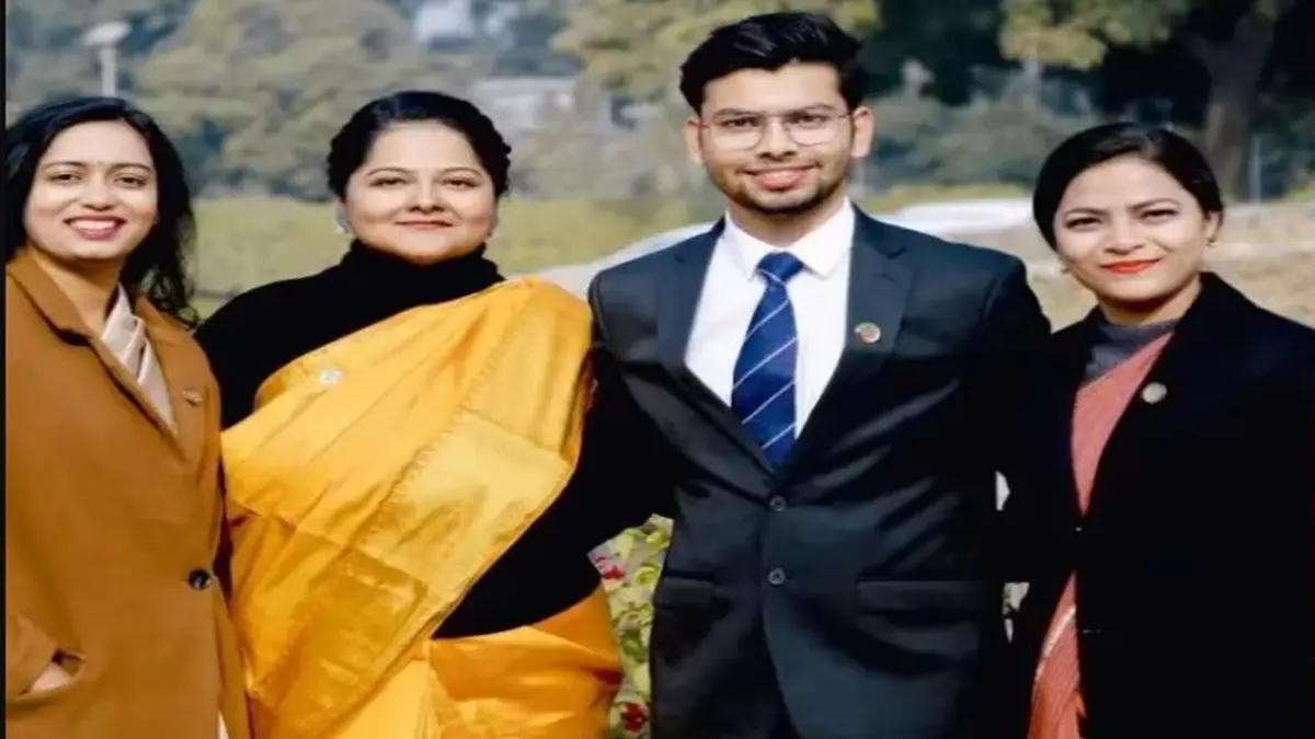 UPSC Success Story: યુટ્યુબથી કરી તૈયારી, UPSCમાં પહેલા પ્રયાસમાં જ મળી ...