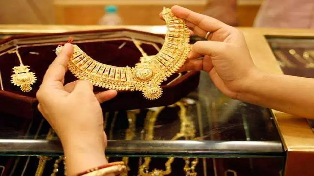Gold Price in Surat: આજે ડાયમંડ નગરી સુરતમાં સોનાનો ભાવ વધ્યો, જાણો ...