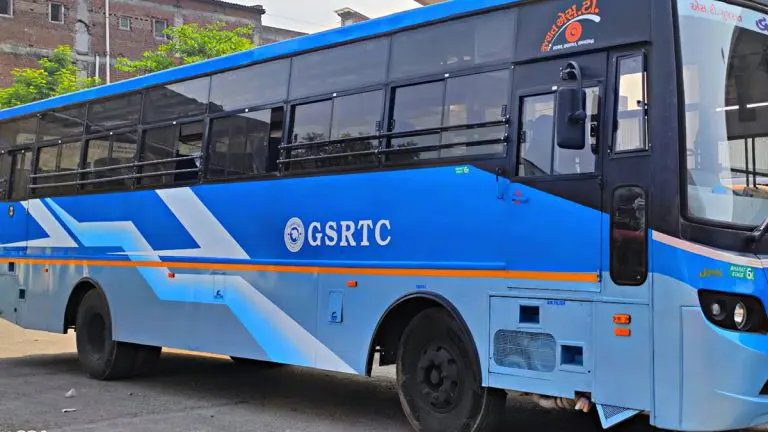 GSRTC Bus Service: રાજ્યની 1850 બસોમાં એન્ડ્રોઇડ ટિકિટ મશીન કાર્યરત, એક ...