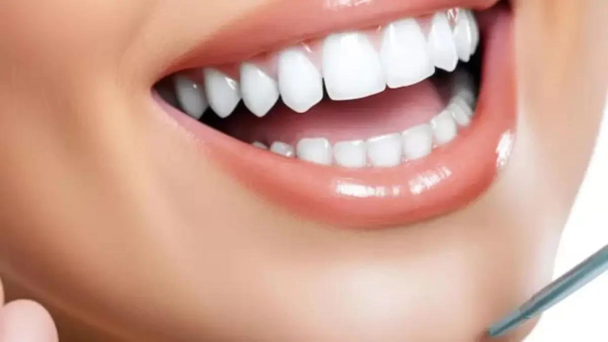 Tips to White Teeth: 2 મિનિટમાં પીળા દાંતને મોતી જેવા ચમકાવો, આ ટીપ્સ ...