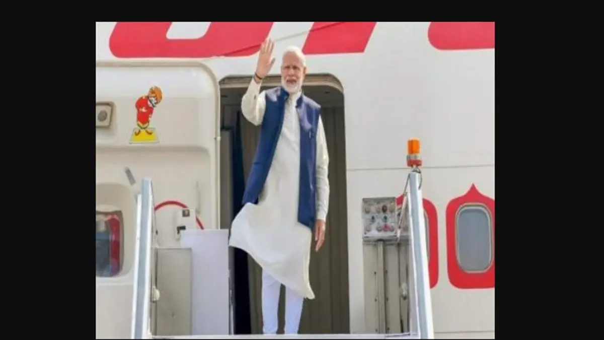 PM Modi Plane in Pakistan: ફ્રાંસ યાત્રા દરમિયાન પીએમ મોદીના વિમાને 46 ...