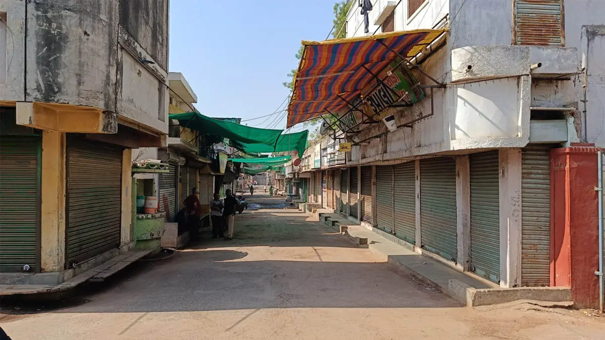 Nadiad: પહલગામમાં આતંકી હુમલાનો કપડવંજમાં વિરોધ, મૃતકોને શ્રદ્ધાંજલિ ...