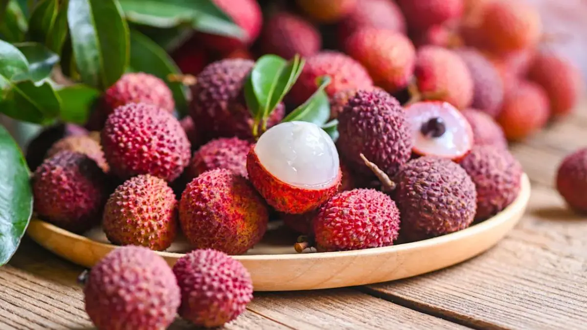 Lychee Seeds: લીચીના બીજ તમારી આ 4 સમસ્યાઓને દૂર કરી શકે છે - Lychee ...