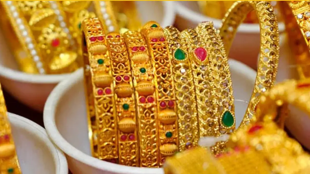 Gold Price in Surat: સુરતમાં સોનાની ચમક થઇ ઓછી, જાણો આજનો ભાવ