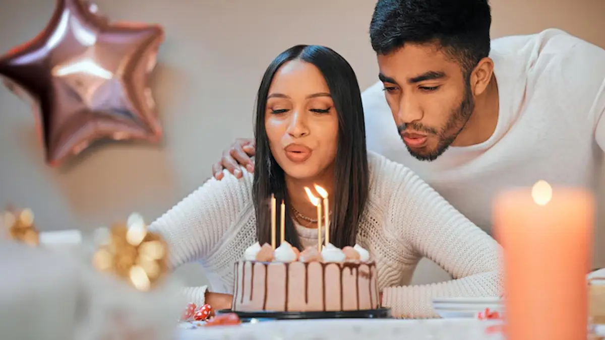 Birthday Wishes For Girlfriend in Gujarati [2026] | ગર્લફ્રેન્ડ માટે ...