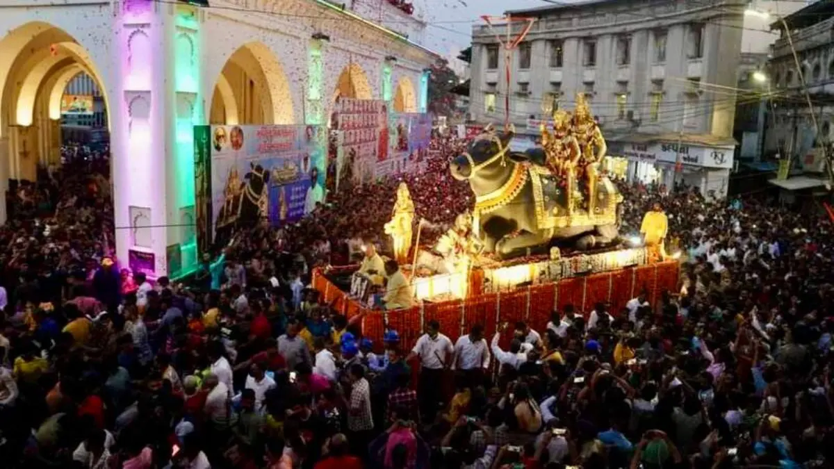 Mahashivratri 2026: વડોદરામાં પરંપરાગત ‘શિવજી કી સવારી’નું ભવ્ય આયોજન ...